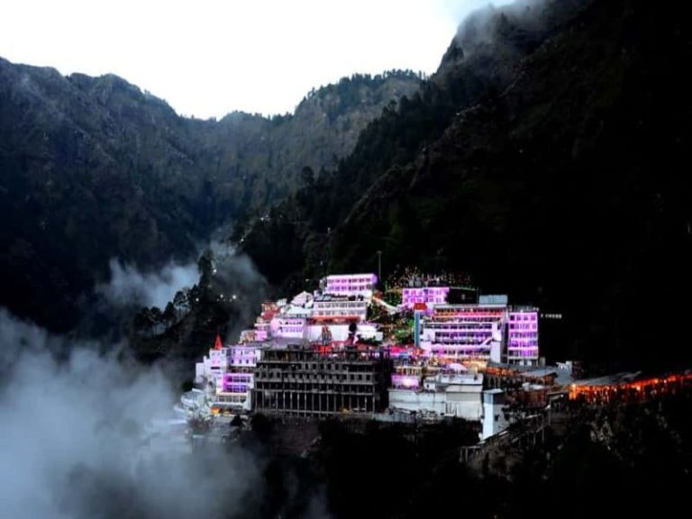Top 15 Must-Visit Places in Katra - Kashmir Online Blog